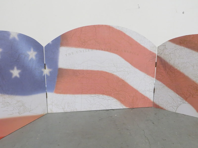 Flag Backdrop -Trifold